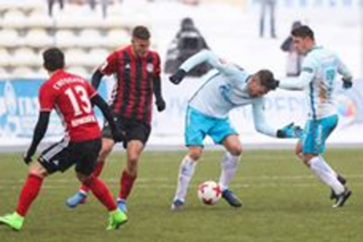 Rosja: Zwycięstwo Amkaru Perm, Gol z żółtą kartką