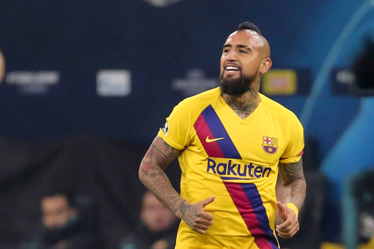 FC Barcelona. Kolega z reprezentacji Chile ujawnił plany Arturo Vidala ...