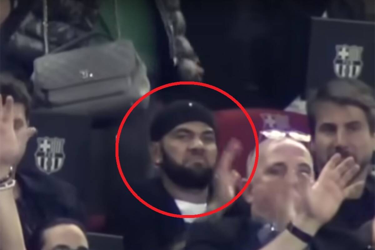 FC Barcelona. Dani Alves przyjechał na mecz Roberta Lewandowskiego ...