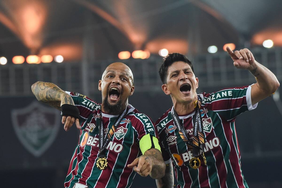 Były reprezentant Brazylii posiada... obraz z Leo Messim. Wyjaśnił ...