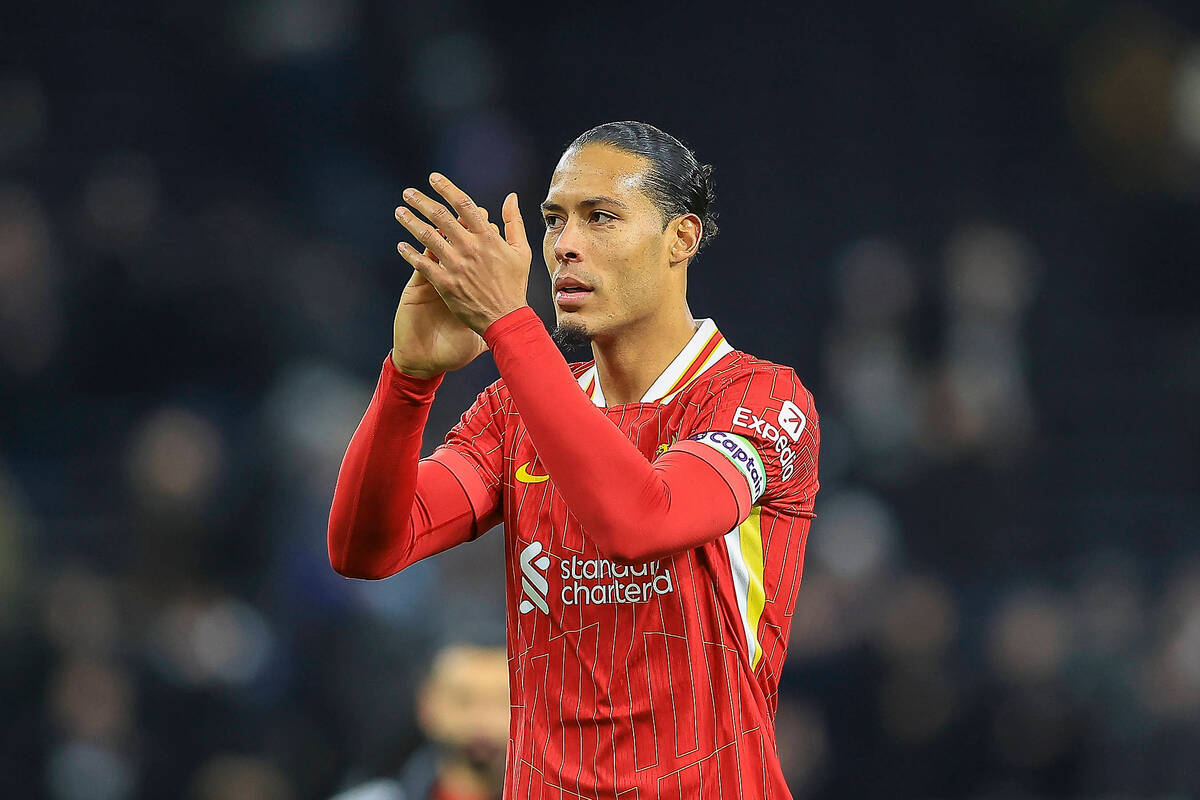 Van Dijk ma jasne oczekiwania, a Slot mu wtóruje. Będzie gorąco w ...