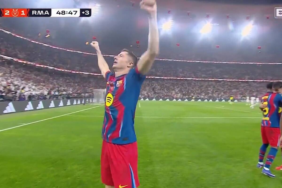 Gol Lewandowskiego w finale! Błysk Polaka w El Clasico [WIDEO]